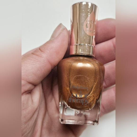 Sally Hansen | Makeup | Nwt Sally Hansen Color Therapy N94 Burnished ...